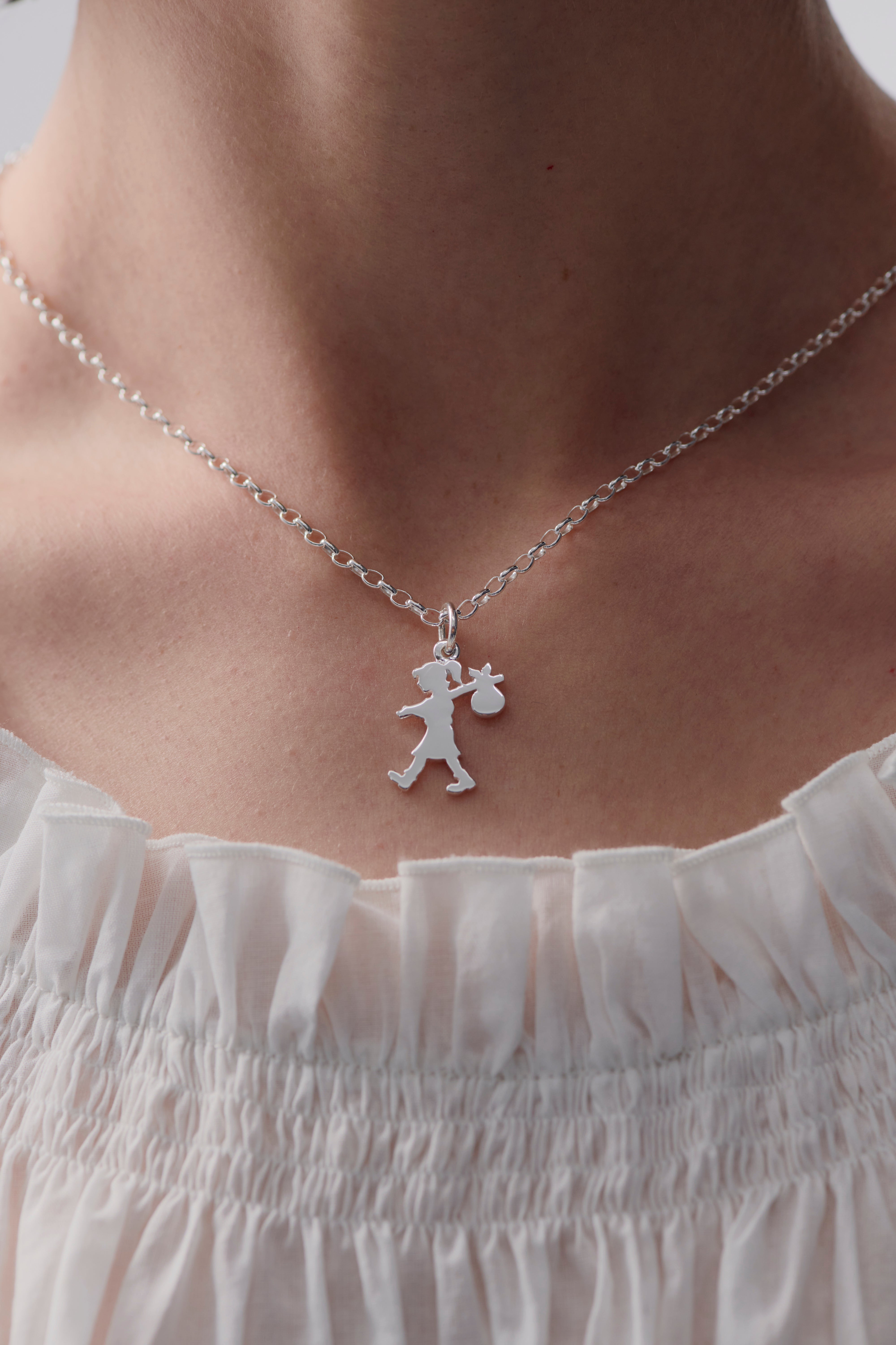 Karen Walker Silver Jewellery – McLeay Jewellers & Engravers